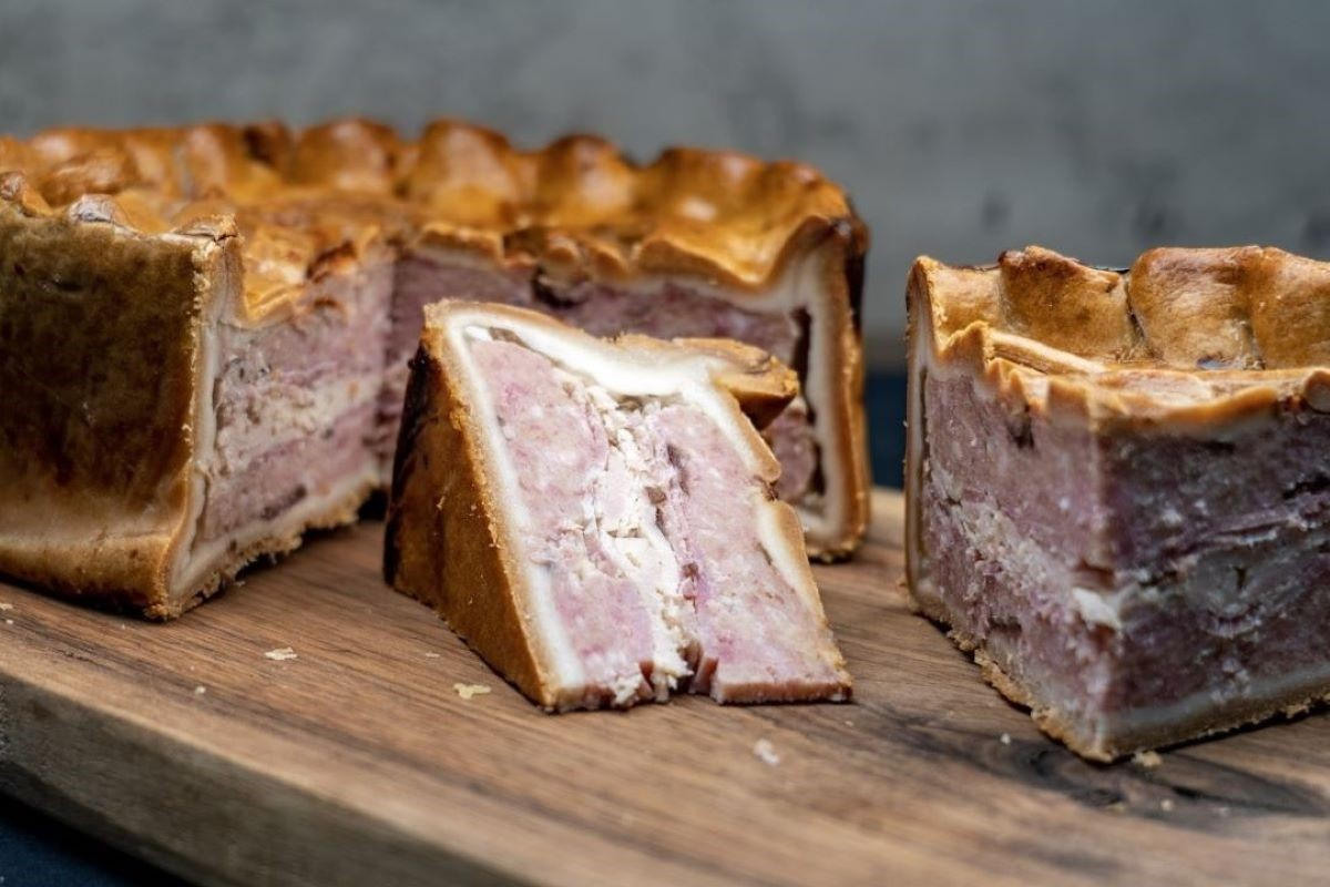 Cutting Pies – Vicars Game