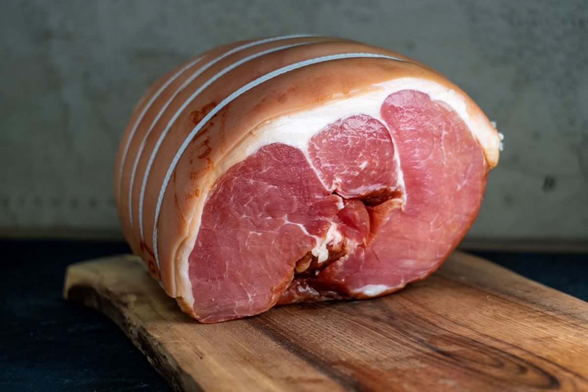 Smoked Gammon Boneless – Vicars Game Smoked Gammon Boneless – Vicars Game